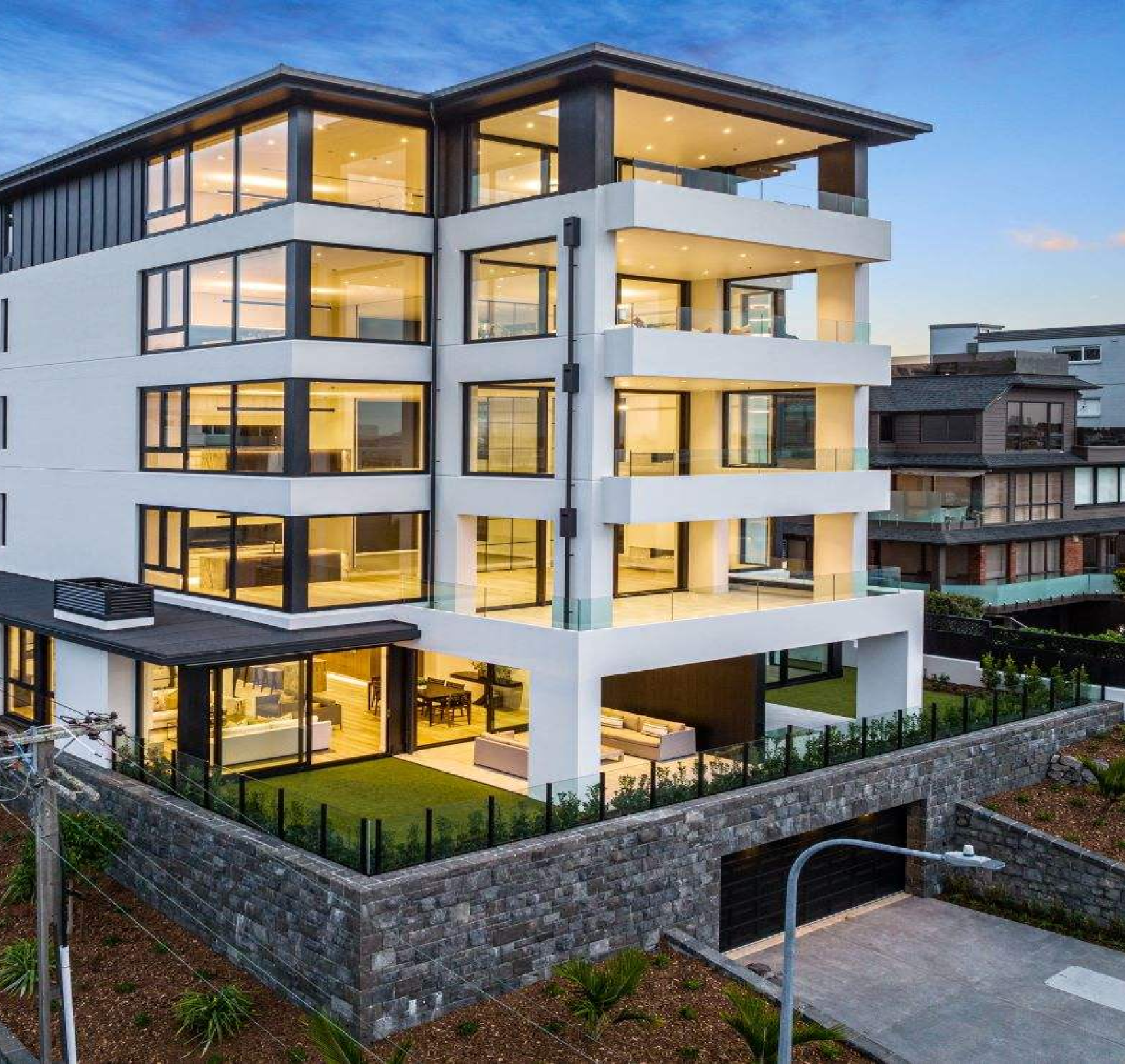 Khazana Properties